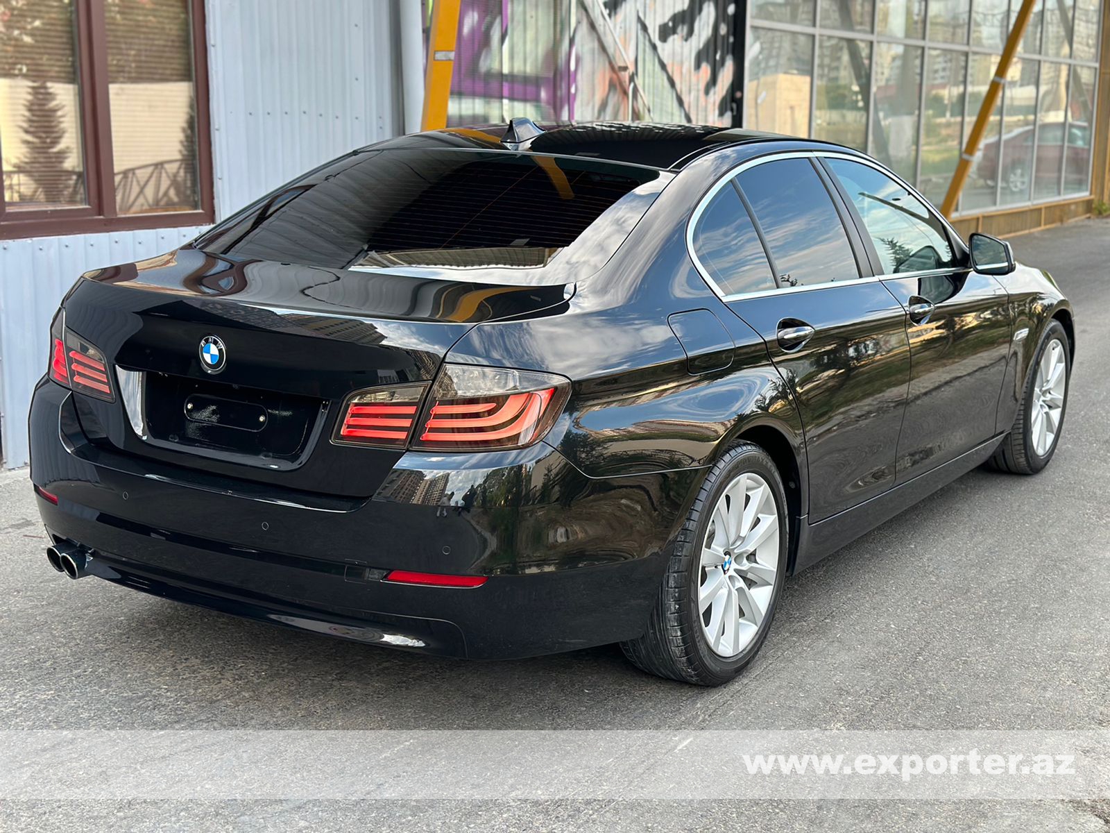 BMW 528i (2012, 245 hp, 2000 cc) • Exporter.az